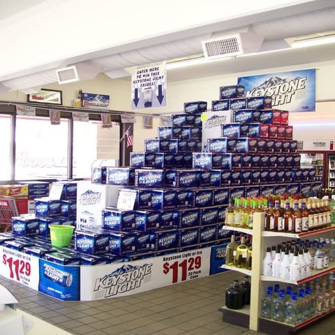 Keystone Light 1,000+ case 30pk display