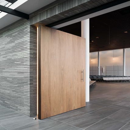ADA Pivot Doors | PDF