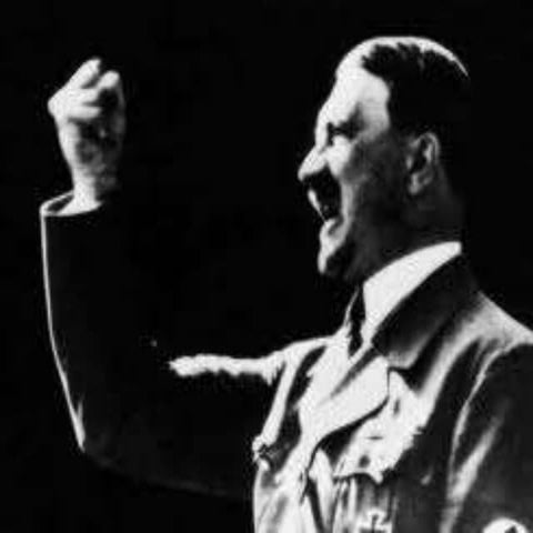 Adolf Hitler PP | PPT