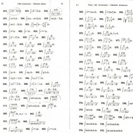 Analiza matematyczna - calki | PDF