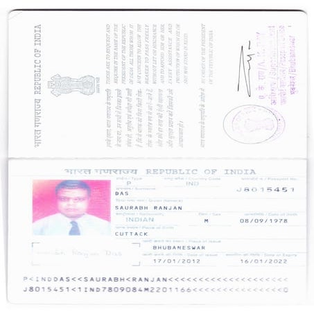 THE REPUBLIC OF INDIA PASSPORT-PAGE 1-FRONT SIDE-SAURABH. | PDF