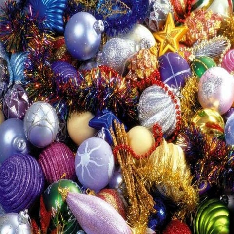 Beautiful Christmas Decorations | PPSX
