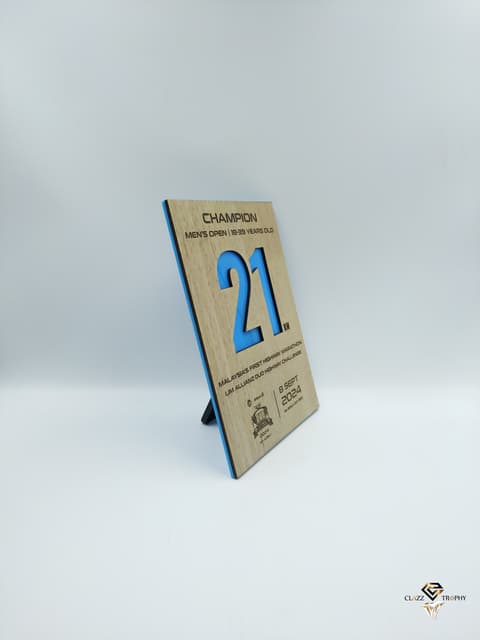 Novo Nordisk Transform Crystal Plaques at Clazz Trophy Malaysia | #1 ...