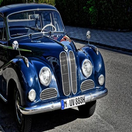 Blue BMW Baroque Angel V8 Auto | PDF
