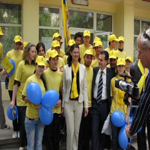 Ramona Manescu - Campanie Braila | PPT