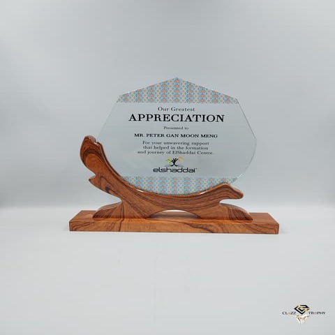 Custom Wooden Crystal Plaques at Clazz Trophy Malaysia | #1 Reliable ...