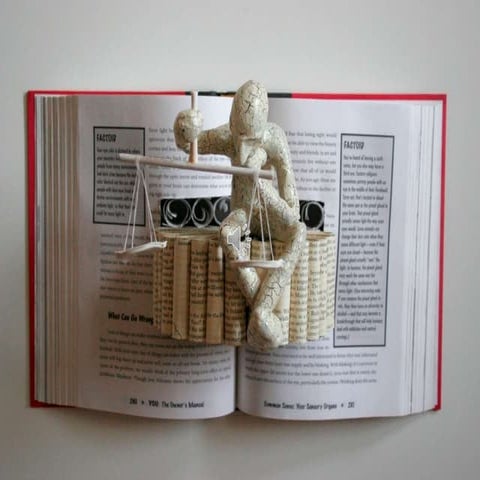 Contemplating Justice (Daniel Lai Kenjio, Book sculptures) | PPTX