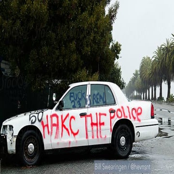 DEF CON 27 - BILL SWEARINGEN - hakc the police | PDF