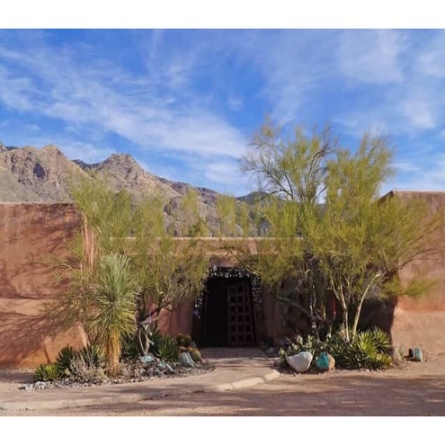 DeGrazia Gallery in the Sun at 11 minutes drive to the north of Tucson ...