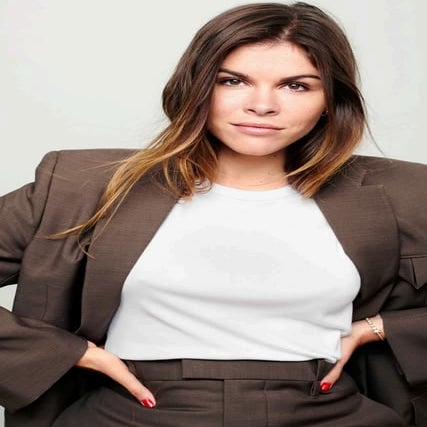 Emily Weiss: Creating a Beauty Brand that Speaks to Everyone | PDF ...
