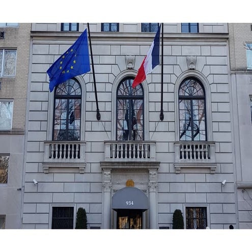 French Embassy at 3 minutes to the west of New York dentist Revitta ...