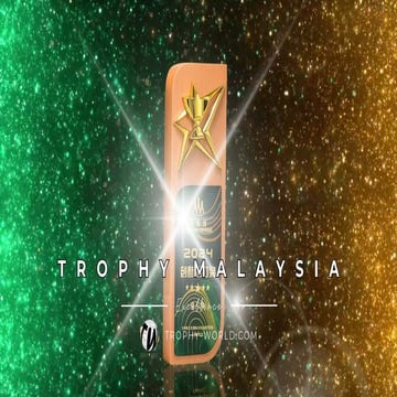 Green Crystal Wooden Star Trophies at Trophy-World Malaysia | Custom ...
