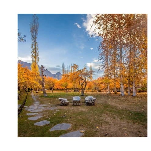 Hunza autumn. Hunza Autumn Tours. Pakistan Autumn Tour | PDF