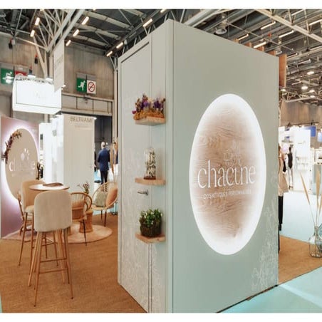 Stands Congrès International Esthétique & Spa.pdf