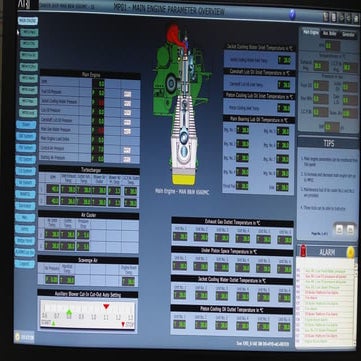 merchant ship tanker simulator for marine engineering students by c ...