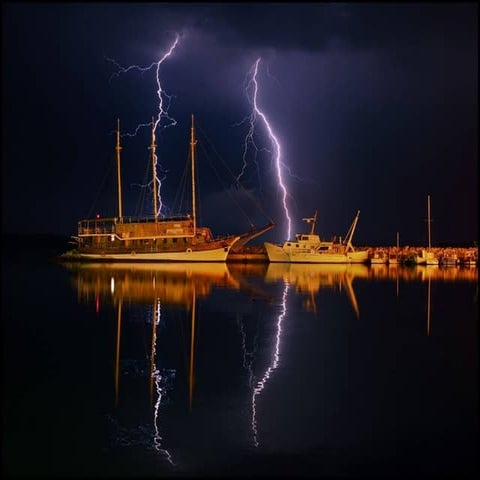 Nature lightning | PPT