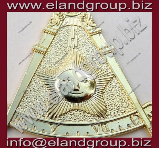 Past master jewel compasses quadrant within wreath | PPT