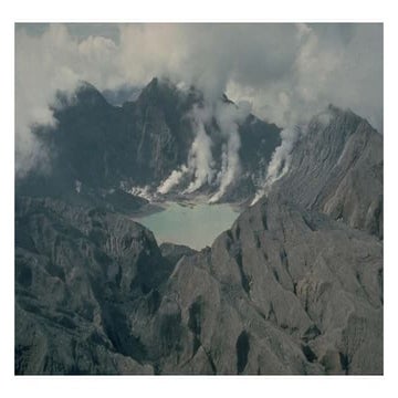 pic volcano.pptx