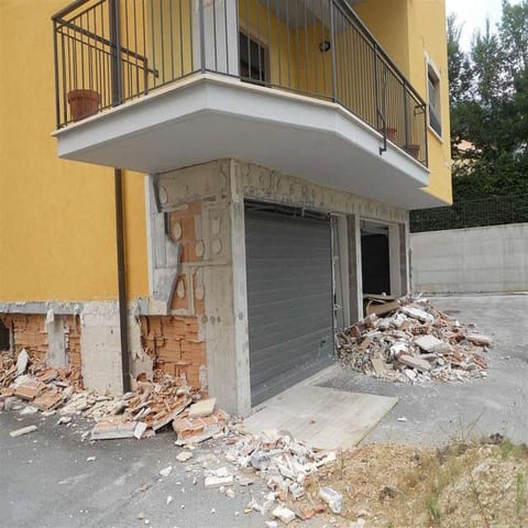 Intervento L'Aquila (Pettino) su edificio 'E' | PPT