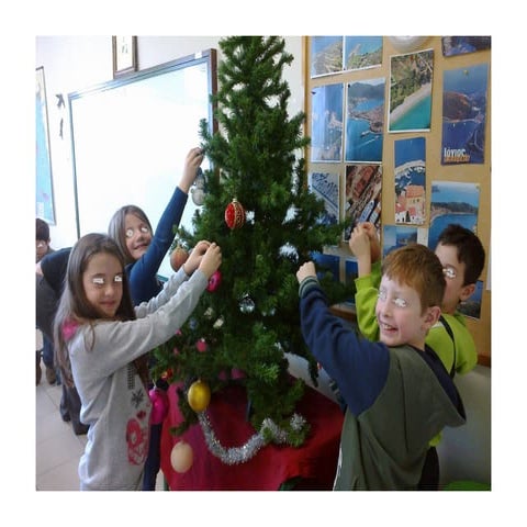 Eθιμα Xριστουγεννων Πρωτοχρονιας Γ΄τάξη | PPT