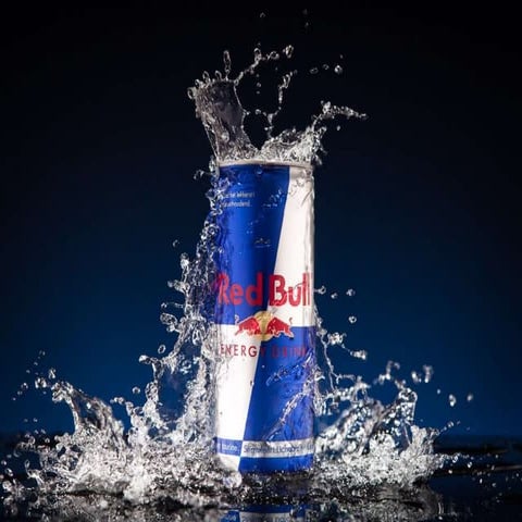 Red Bull Powerpoint by Roel Kock