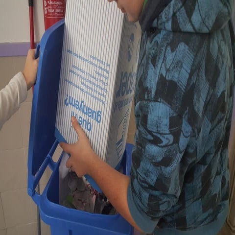 Reciclem paper | PPT