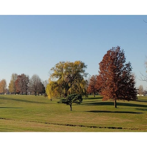 Rustic Ridge Golf Course at 8 minutes drive to the south of Eldridge ...