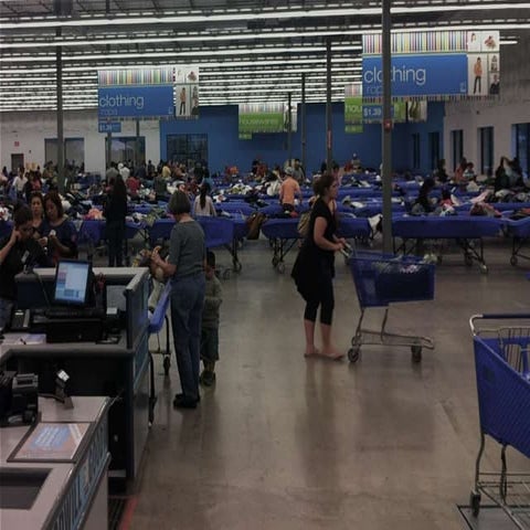 Goodwill Outlet Store | PPT