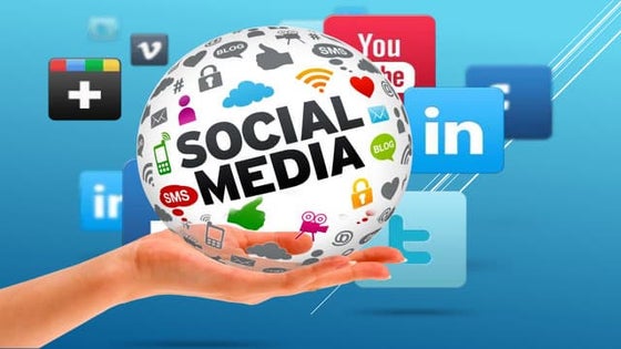 English presentation 1 (social media) | PPTX