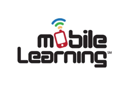9 Ways People Are Using Mobile Learning | PPT