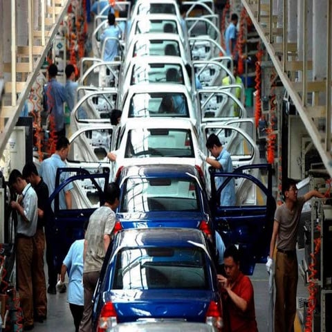 The automobile industry by Sumit Jaiswal | PPTX