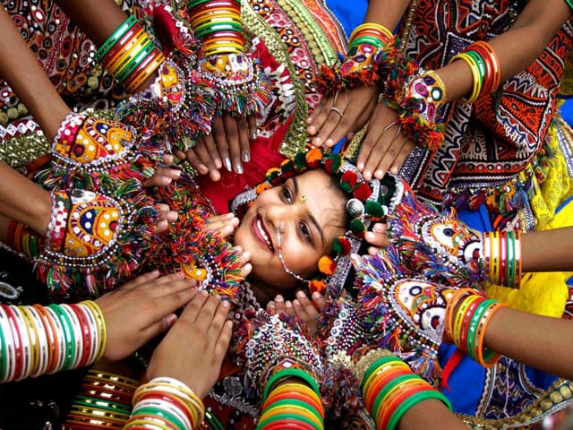 Costumes and textiles of tamil nadu | PDF