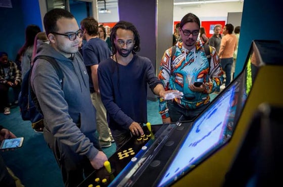 Non-digital Game Fabrication | PPT