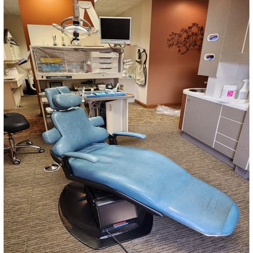 Well lit and modern operatory at Quad Cities dentist Innovative ...