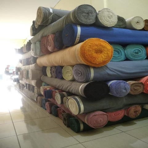 O8II 86O7 565 Pabrik Kain Linen Toram Tangerang | PDF